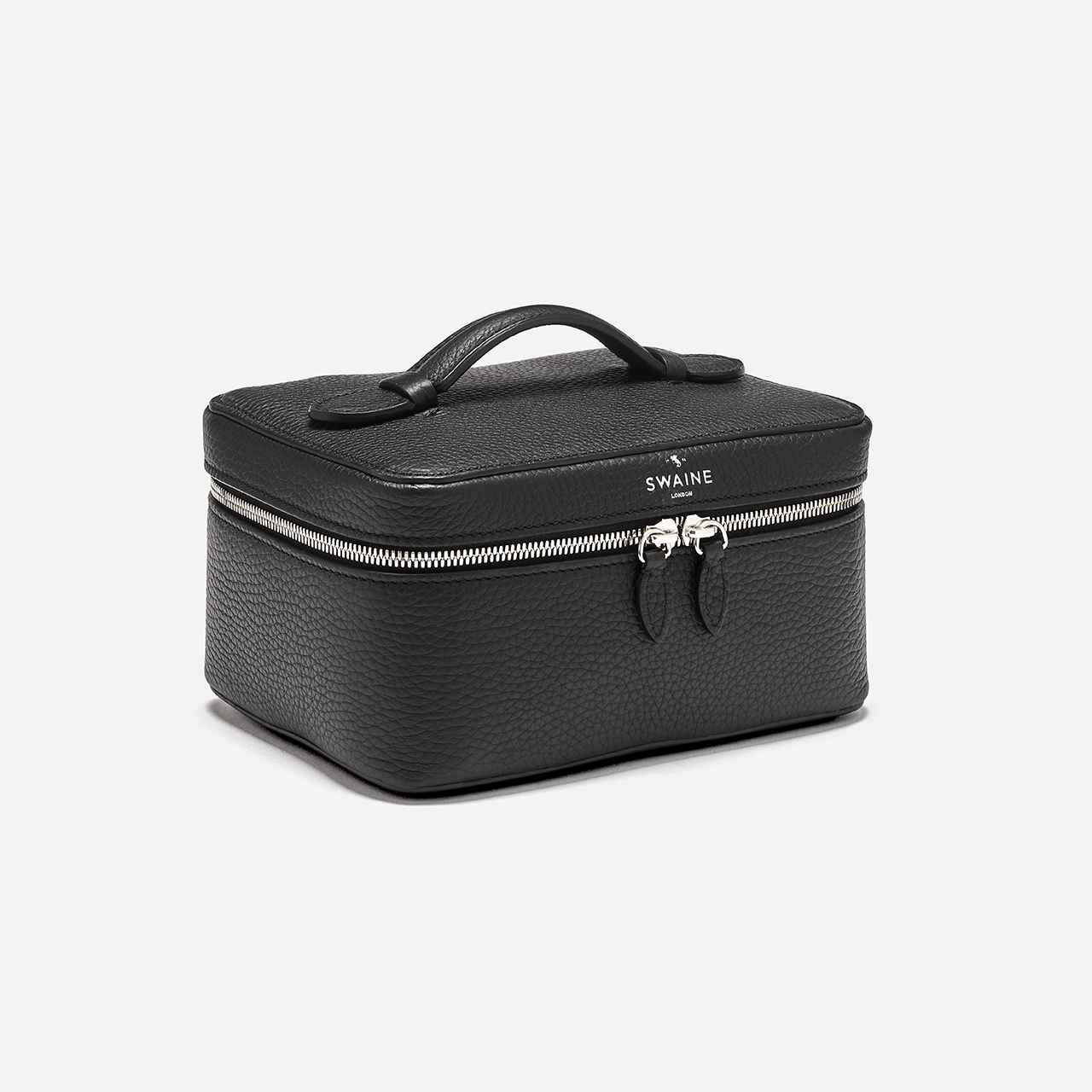 Vanity Case - Medium Leather Toiletry Bag